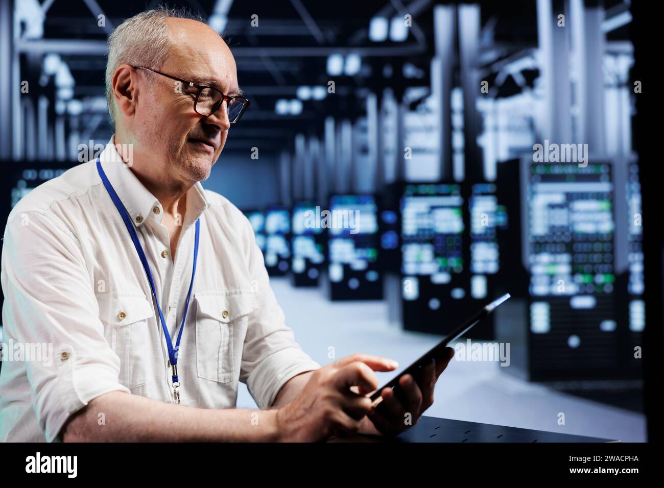 Anonymity protocol hi-res stock photography and images - Alamy