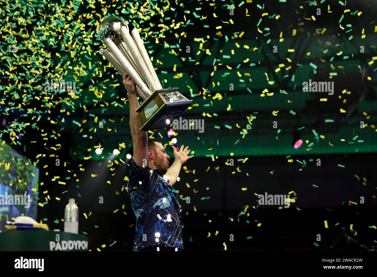 Alexandra Palace, London, UK. 3rd Jan, 2024. 2023/24 PDC Paddy Power ...