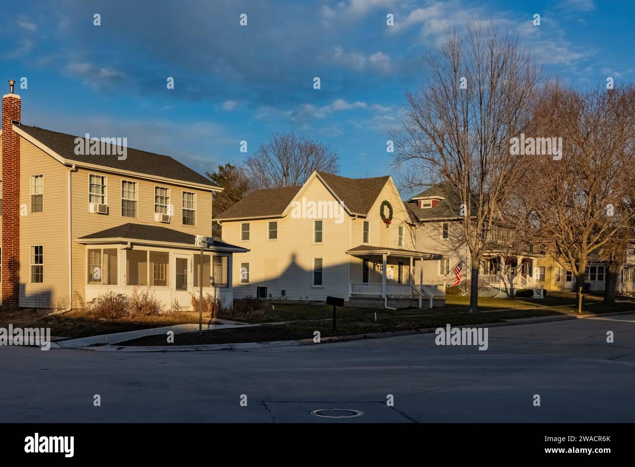 Main street iowa hi-res stock photography and images - Alamy