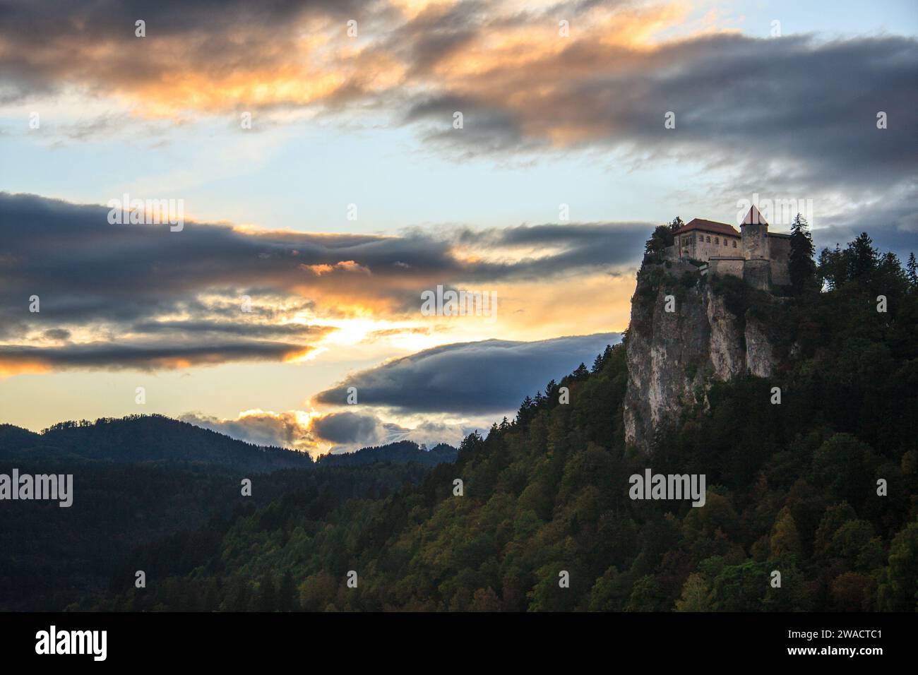 Metropolitan panorama, bustling and vibrant Stock Photo - Alamy