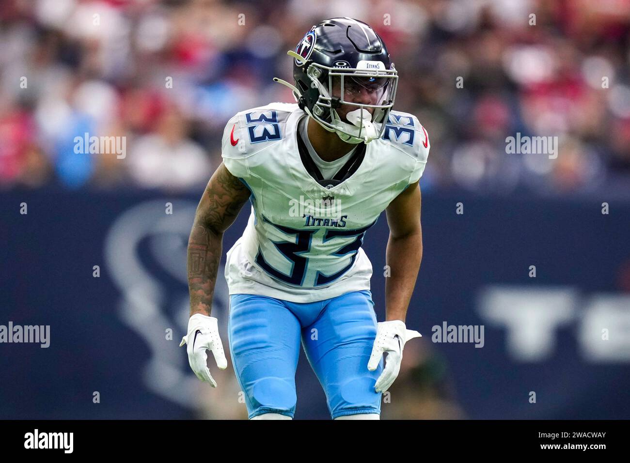 Tennessee Titans cornerback Eric Garror (33) plays against the Houston ...