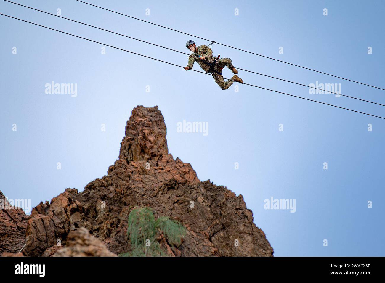 French desert commando course hi-res stock photography and images - Alamy