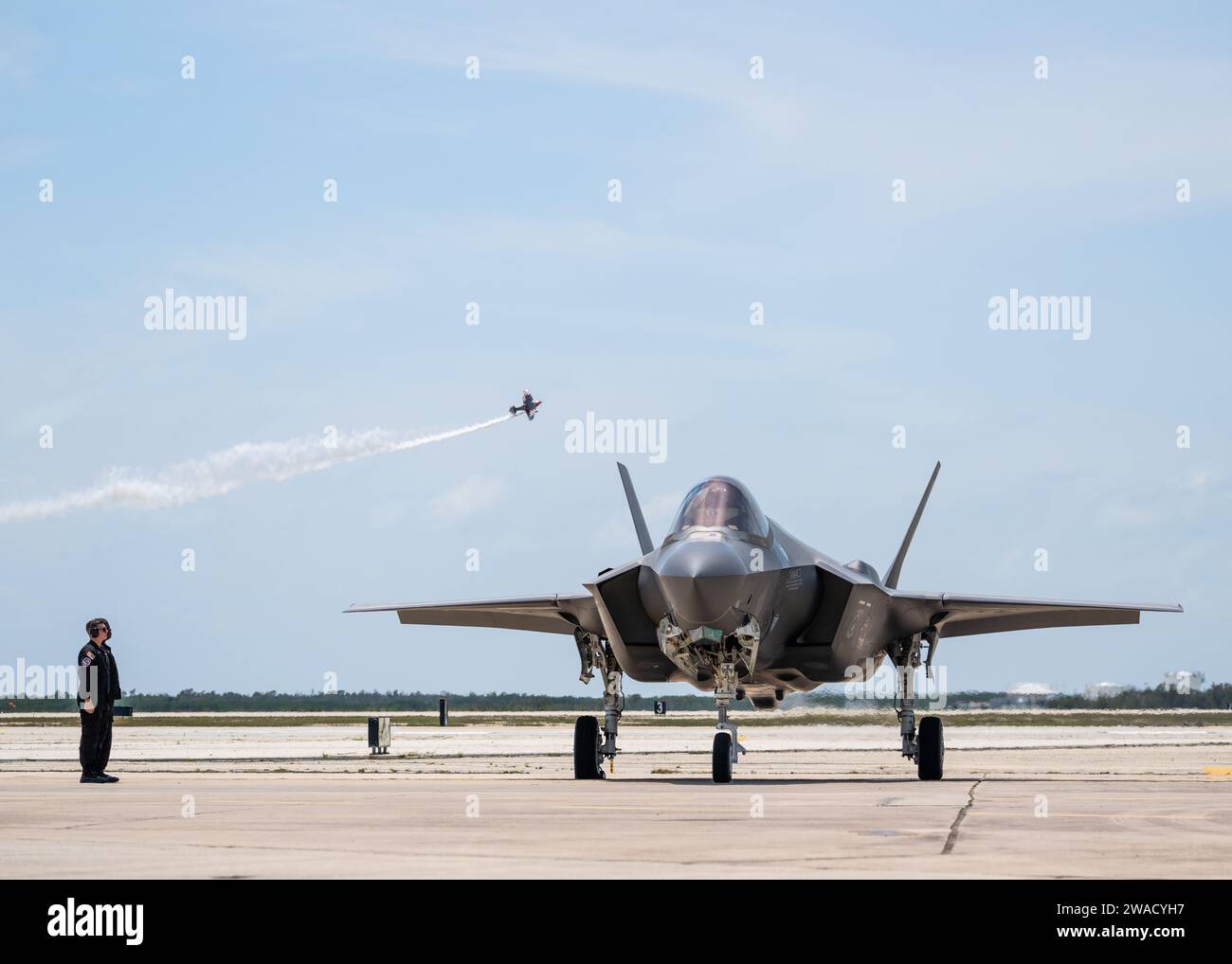 Chica demo hi-res stock photography and images - Alamy