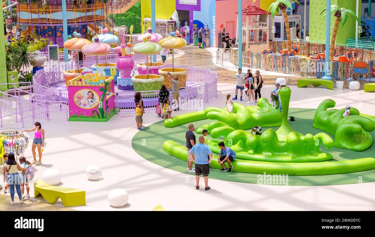 Nickelodeon Universe amusement park at the American Dreams mall ...