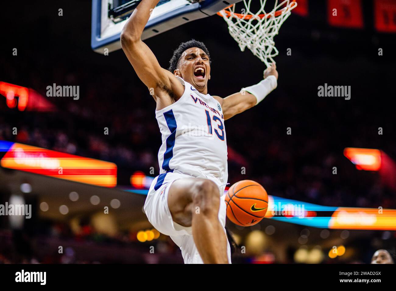 Charlottesville, VA, USA. 3rd Jan, 2024. Virginia Cavaliers guard Ryan ...