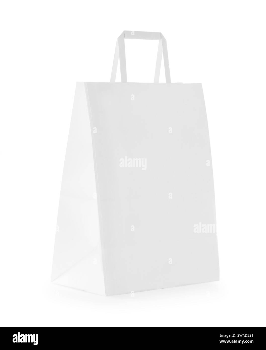 One new paper bag isolated on white Stock Photo - Alamy