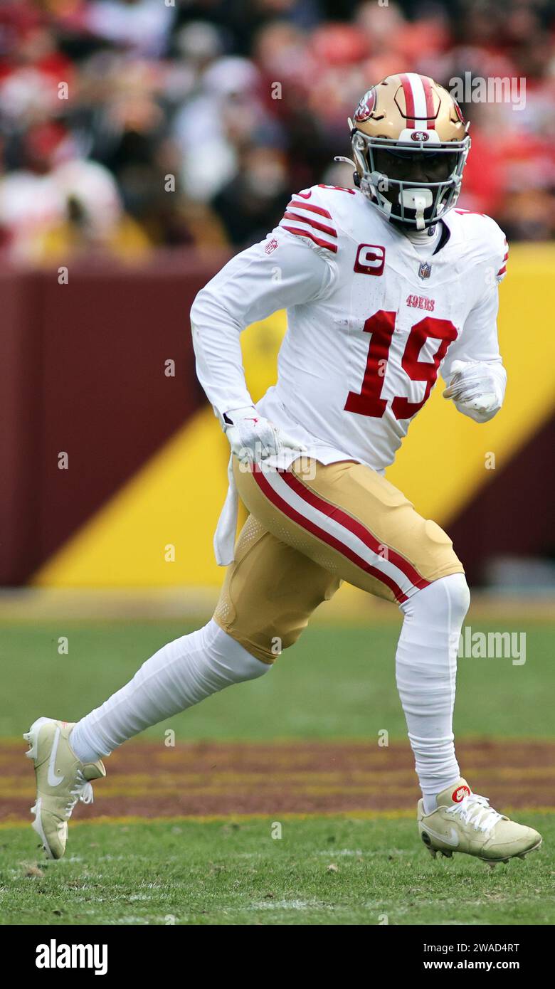 San Francisco 49ers wide receiver Deebo Samuel (19) runs during an NFL ...
