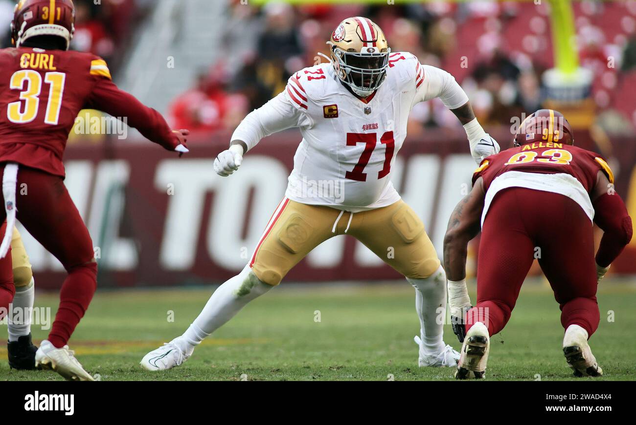 San Francisco 49ers offensive tackle Trent Williams (71) blocks during ...