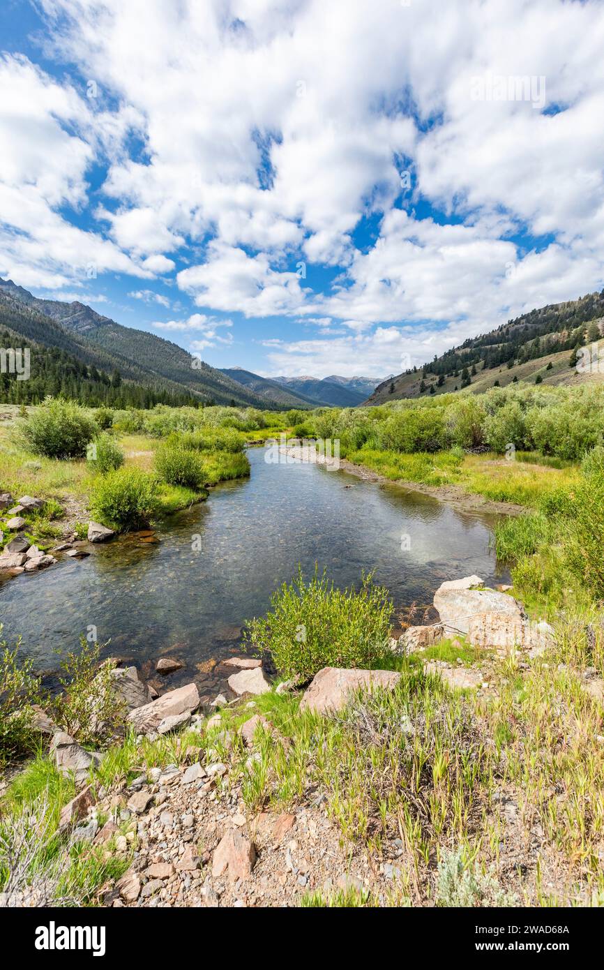 Back valley creek hi-res stock photography and images - Alamy