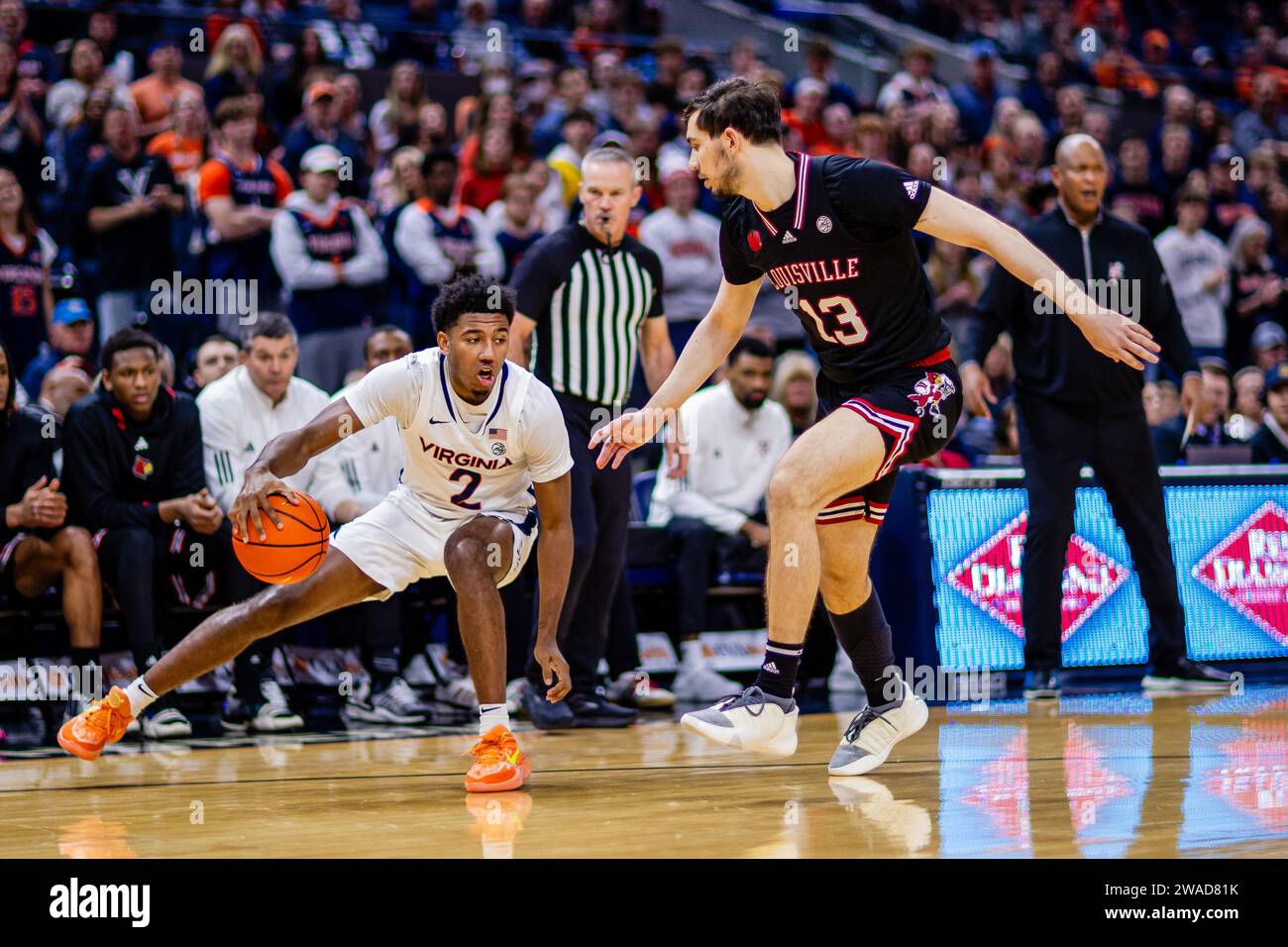 Charlottesville, VA, USA. 3rd Jan, 2024. Virginia Cavaliers guard Reece ...