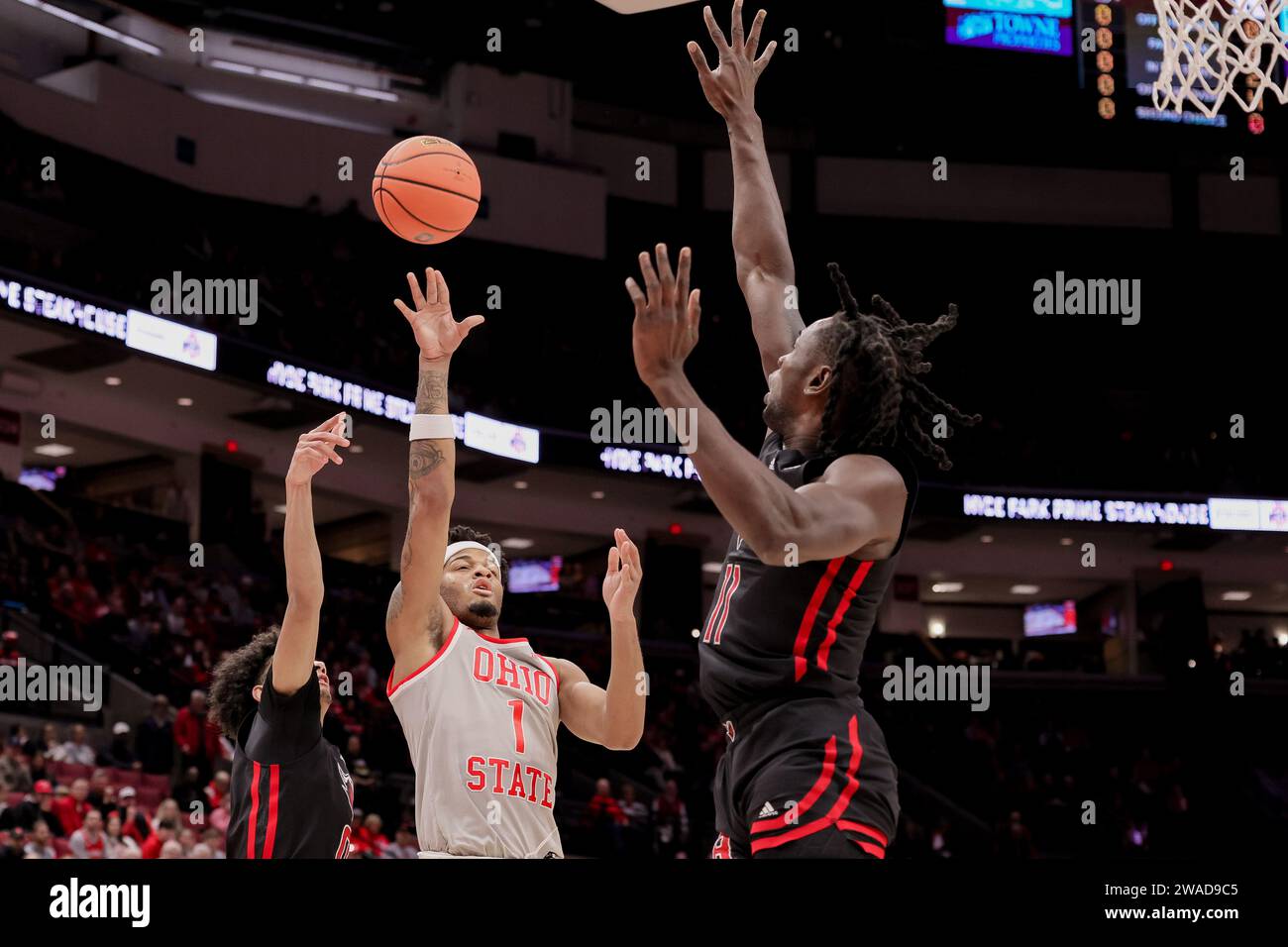 Columbus, Ohio, USA. 4th Jan, 2024. Ohio State Buckeyes guard Roddy ...