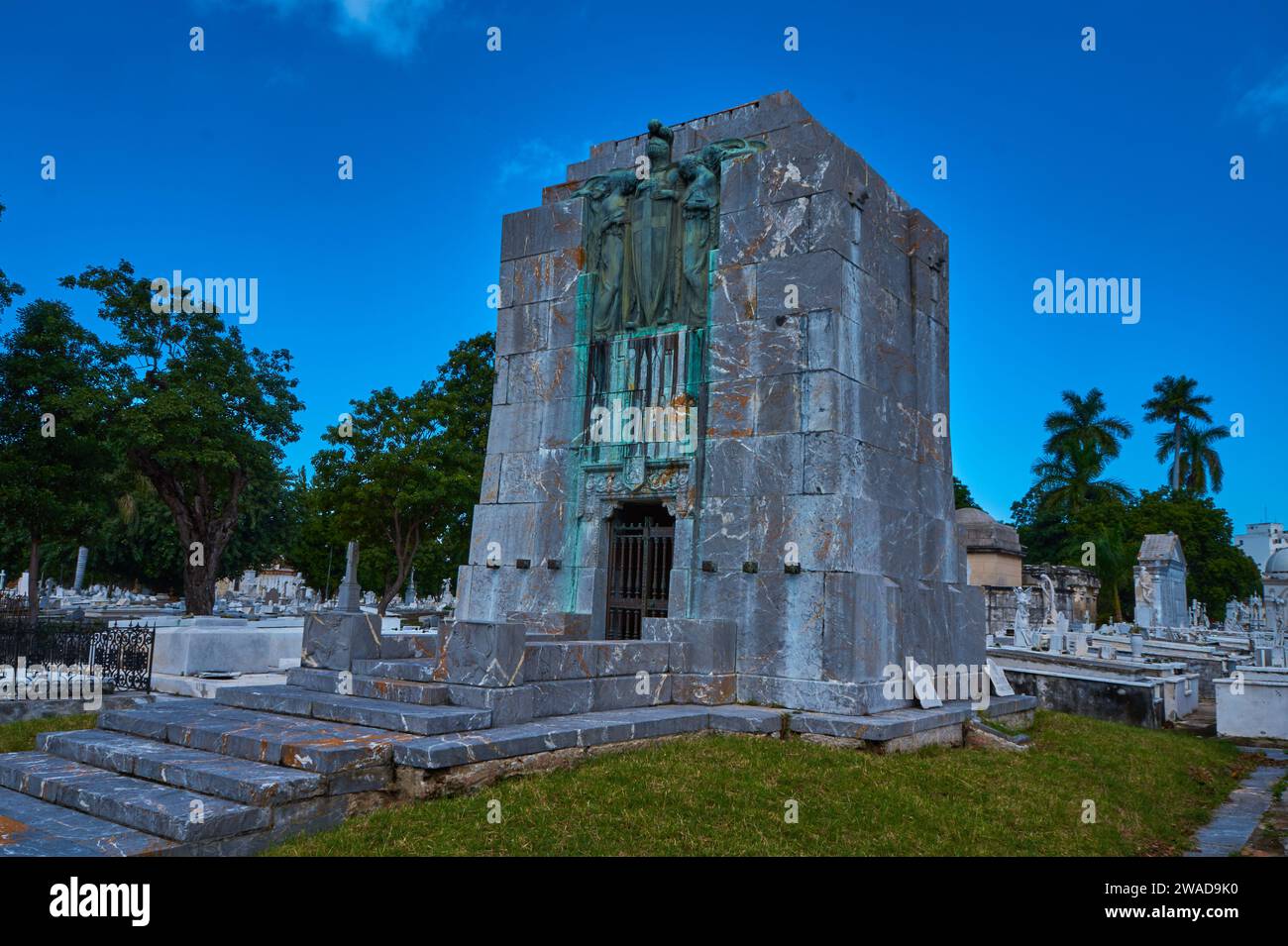 COLON CEMETERY, ONE OF THE BIGGEST CEMETERIES IN THE WORLD Stock Photo ...