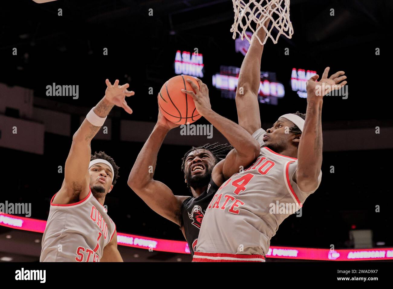Columbus, Ohio, USA. 4th Jan, 2024. Rutgers Scarlet Knights guard ...