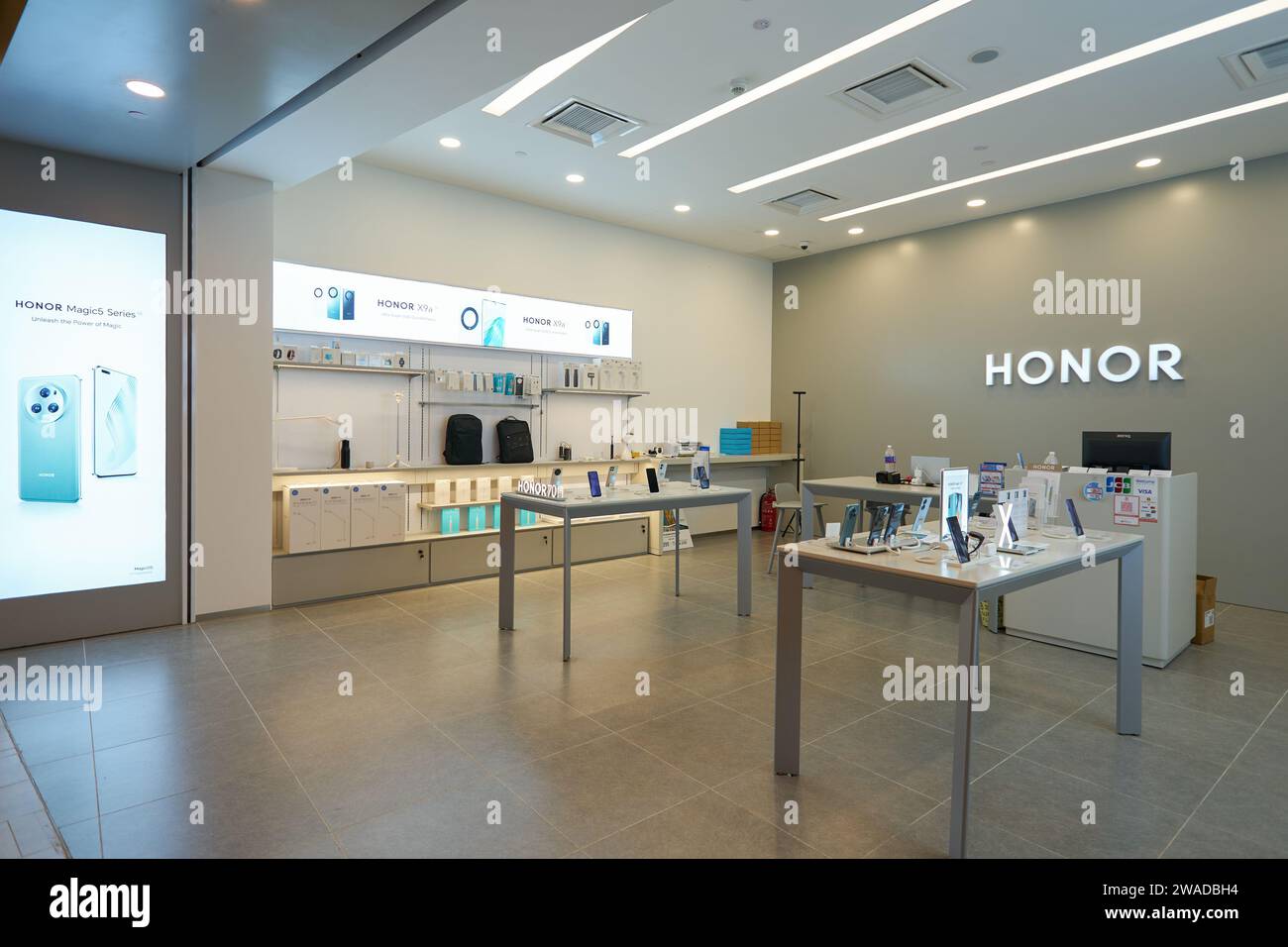 KUALA LUMPUR, MALAYSIA - MAY 27, 2023: goods on display at Honor retail ...