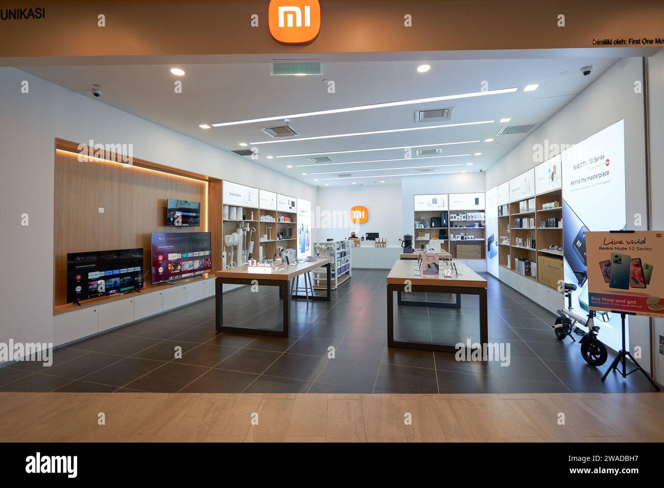 KUALA LUMPUR, MALAYSIA - MAY 27, 2023: goods on display at Xiaomi retail store in LaLaport Bukit ...