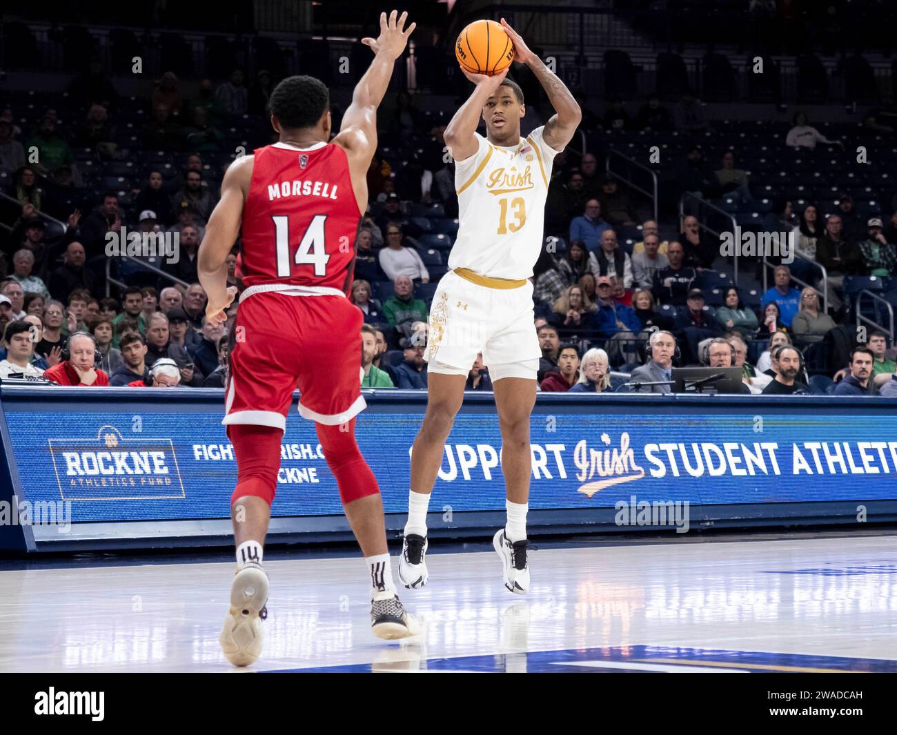 SOUTH BEND, IN - JANUARY 03: Notre Dame Fighting Irish forward Tae ...
