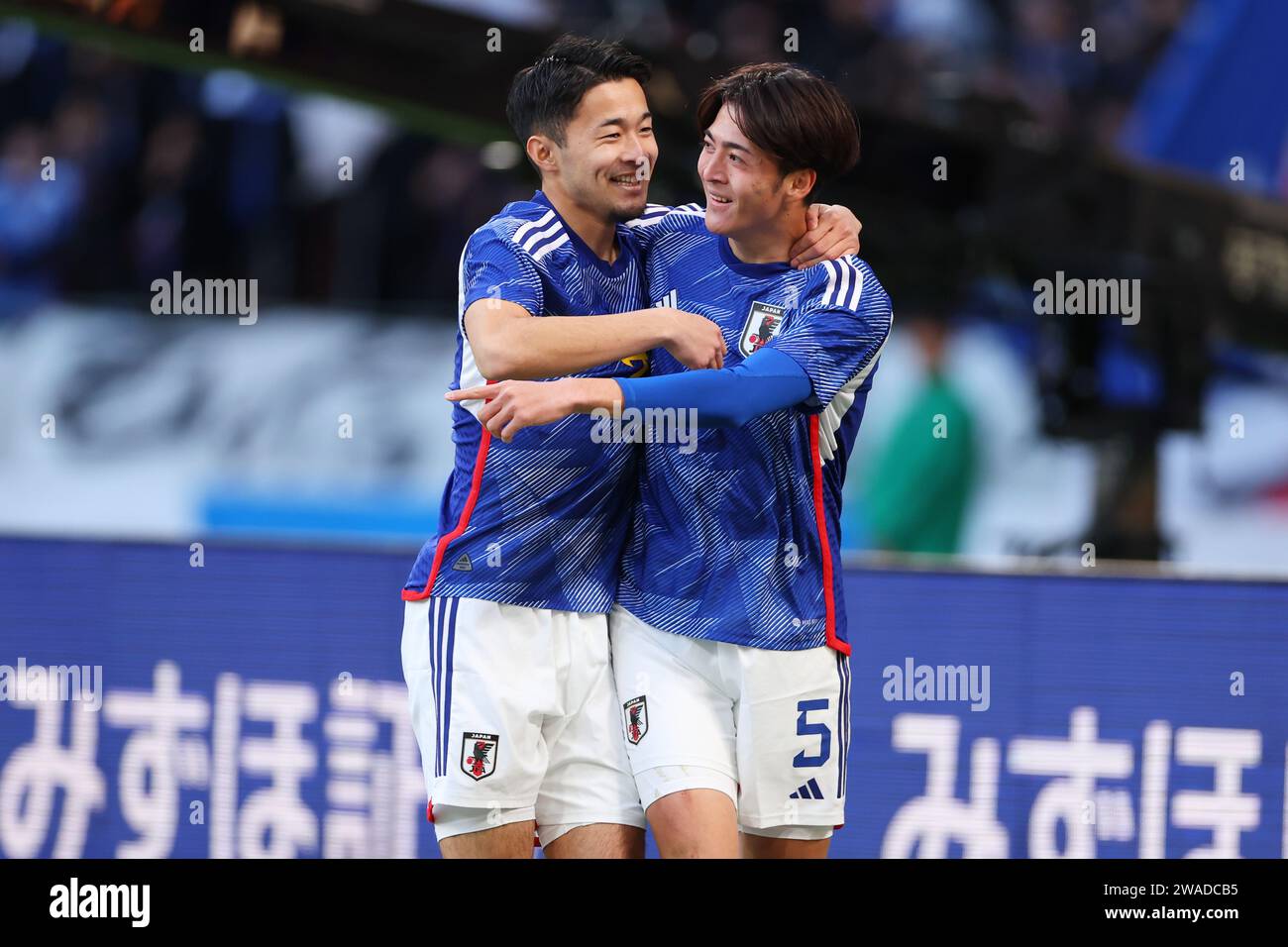 Tokyo, Japan. 1st Jan, 2024. (L to R) Yukinari Sugawara, Takumu Kawamura (JPN) Football/Soccer ...