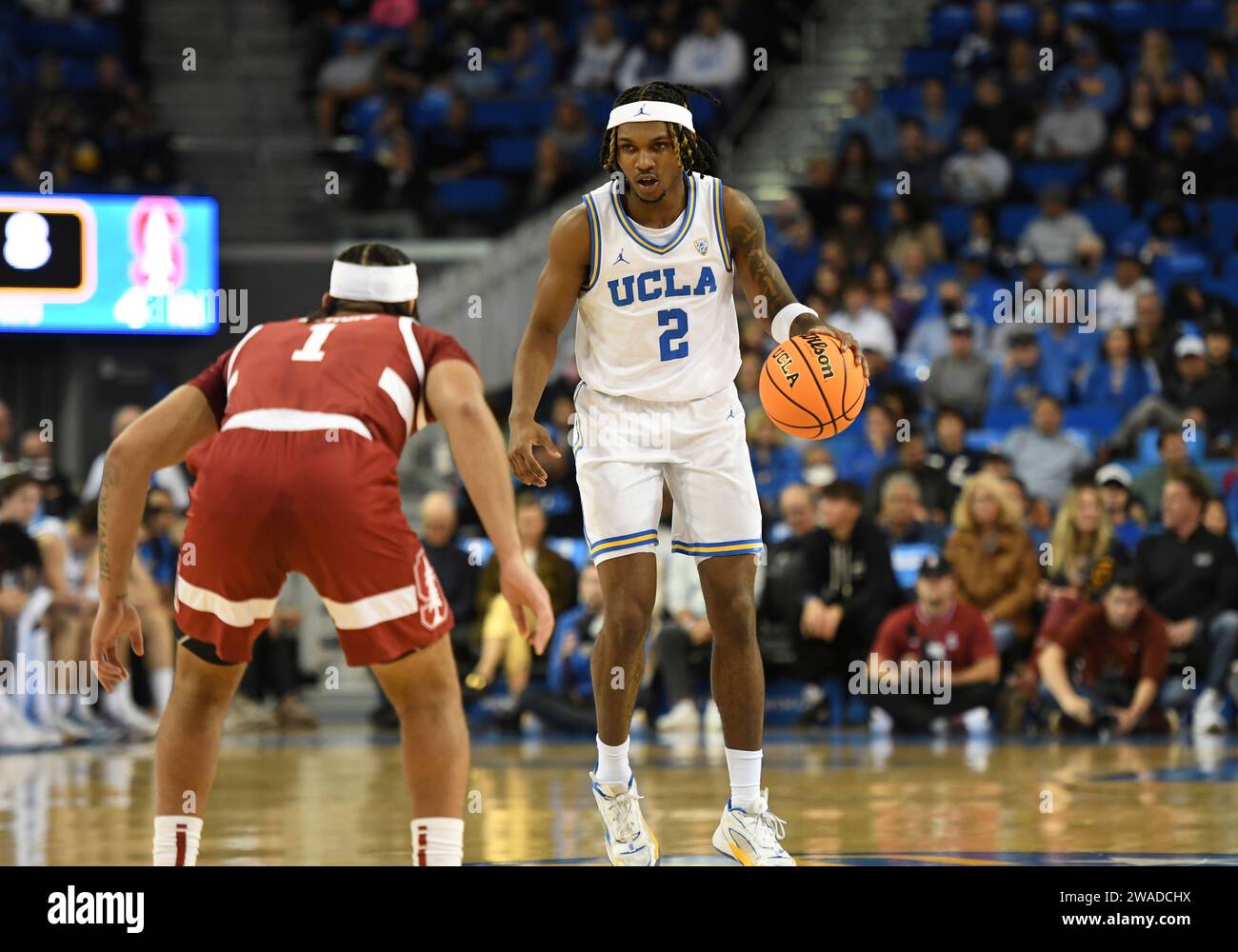 LOS ANGELES, CA - JANUARY 03: UCLA Bruins guard Dylan Andrews (2 ...