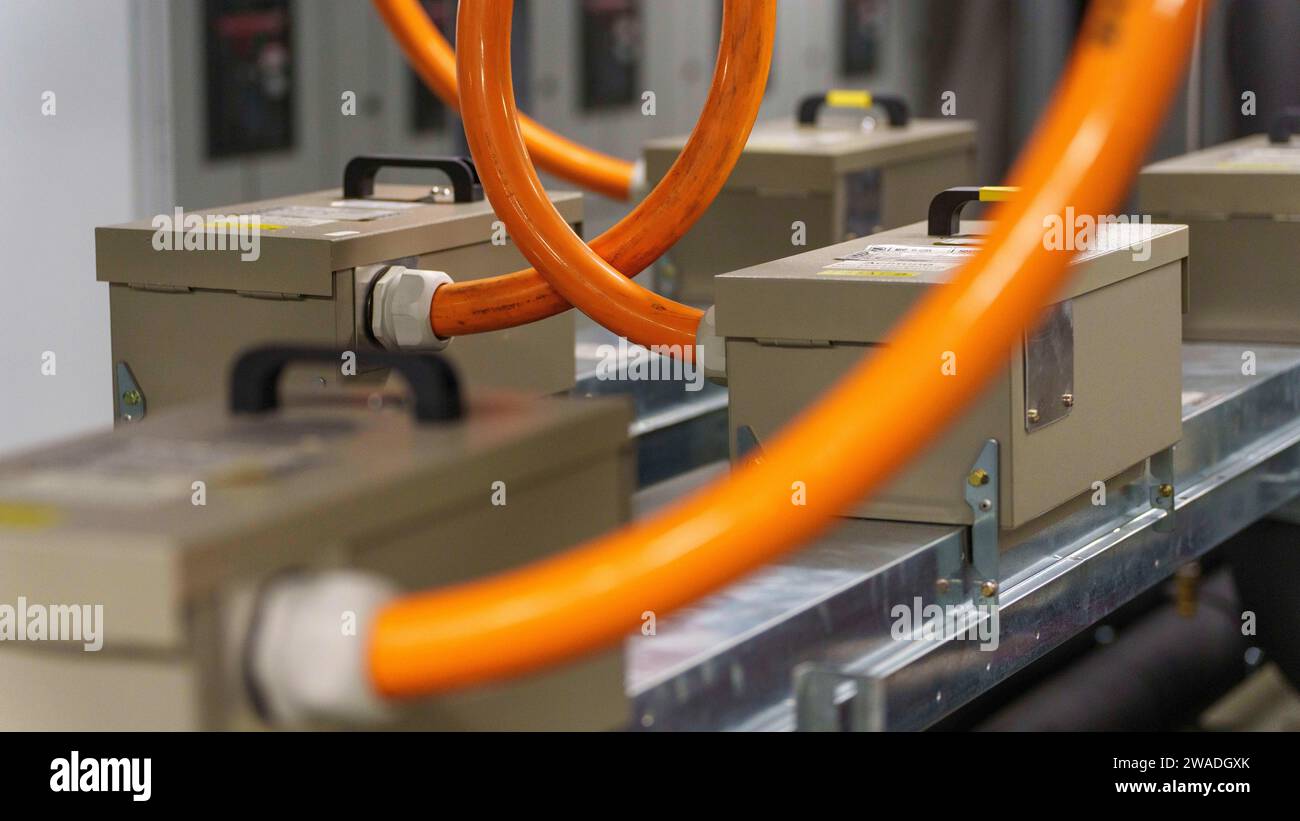 Five cables hi-res stock photography and images - Alamy