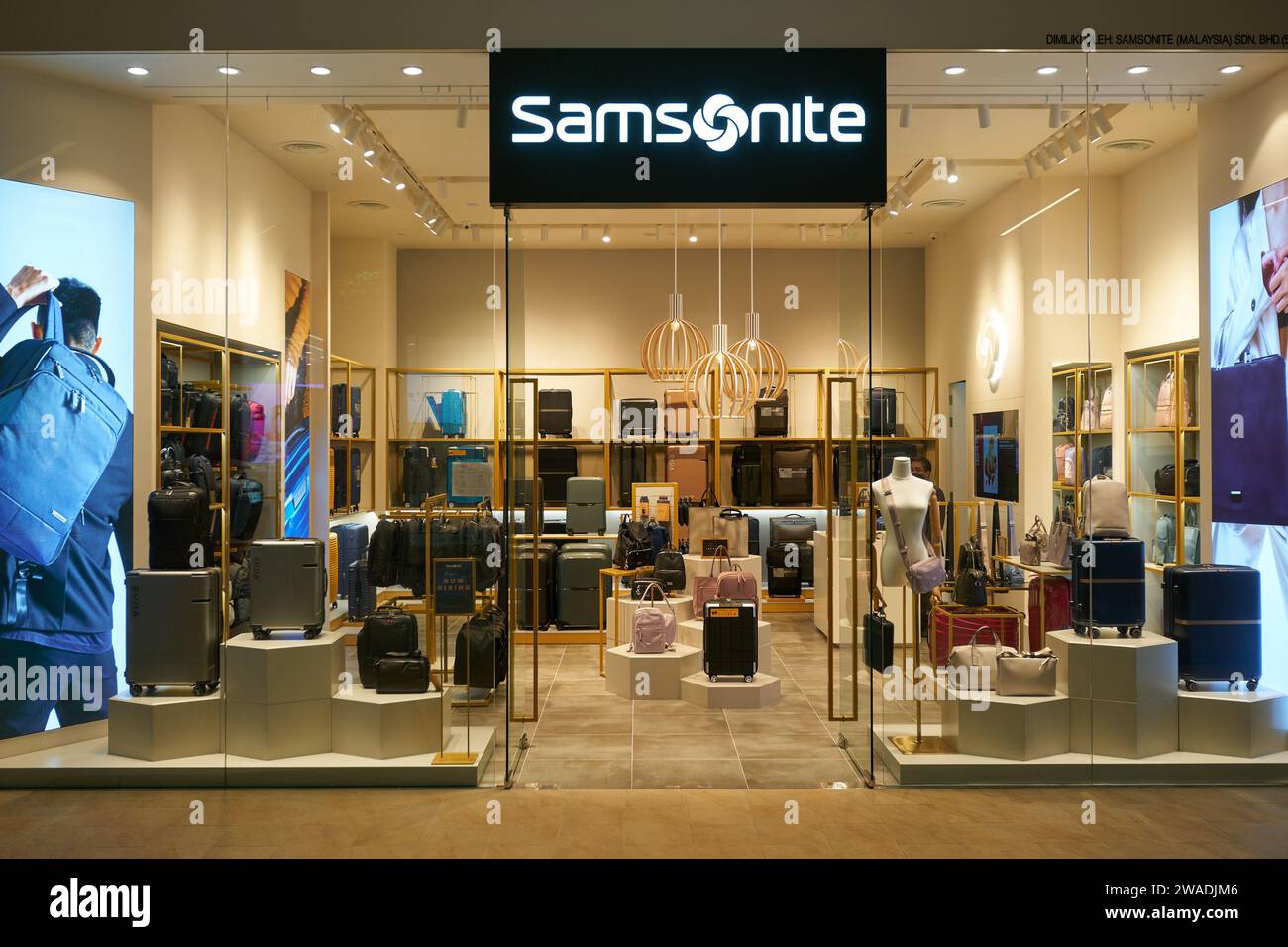 KUALA LUMPUR, MALAYSIA - MAY 27, 2023: Samsonite storefront in LaLaport ...