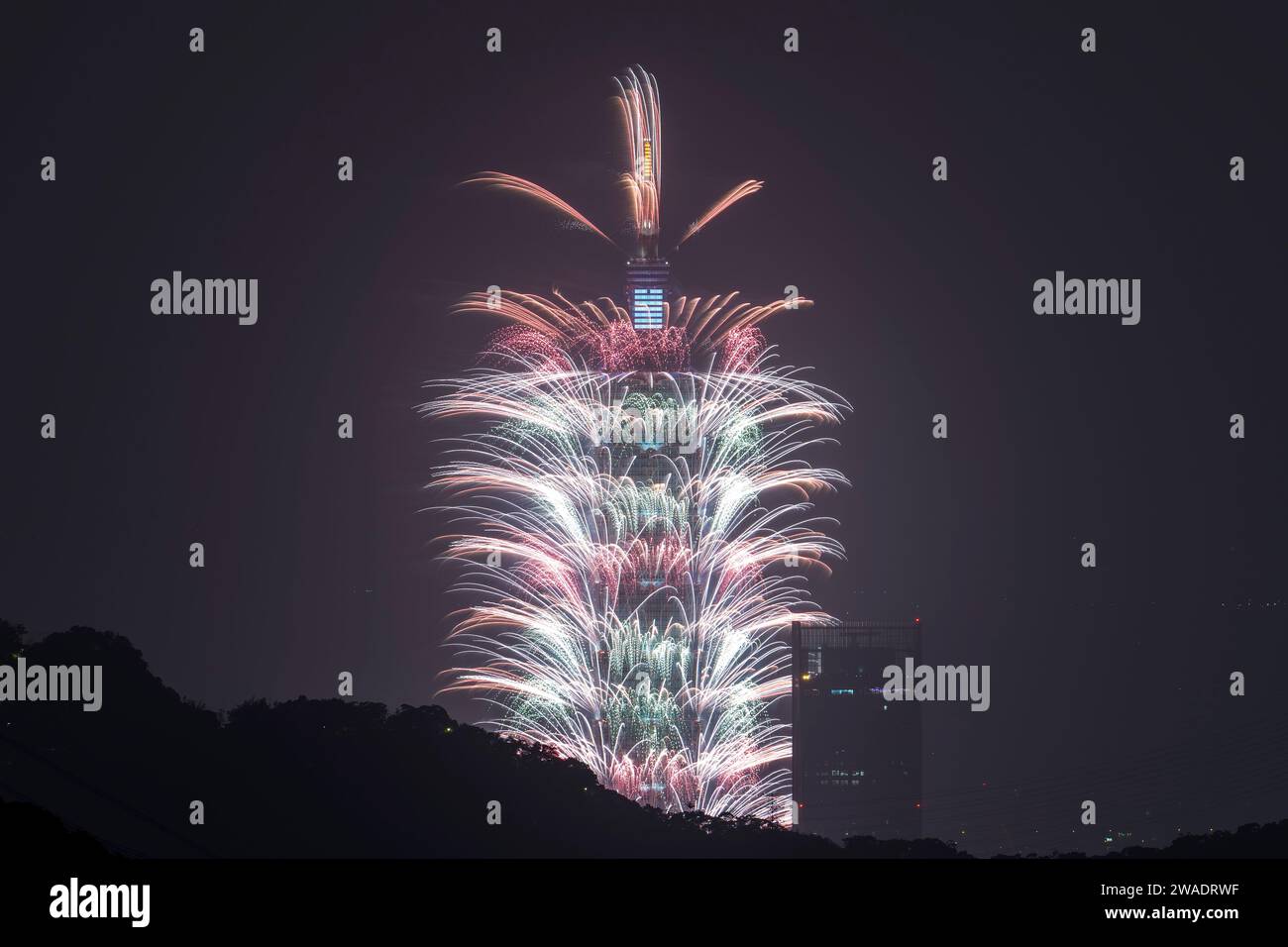 New years eve in taipei hi-res stock photography and images - Alamy
