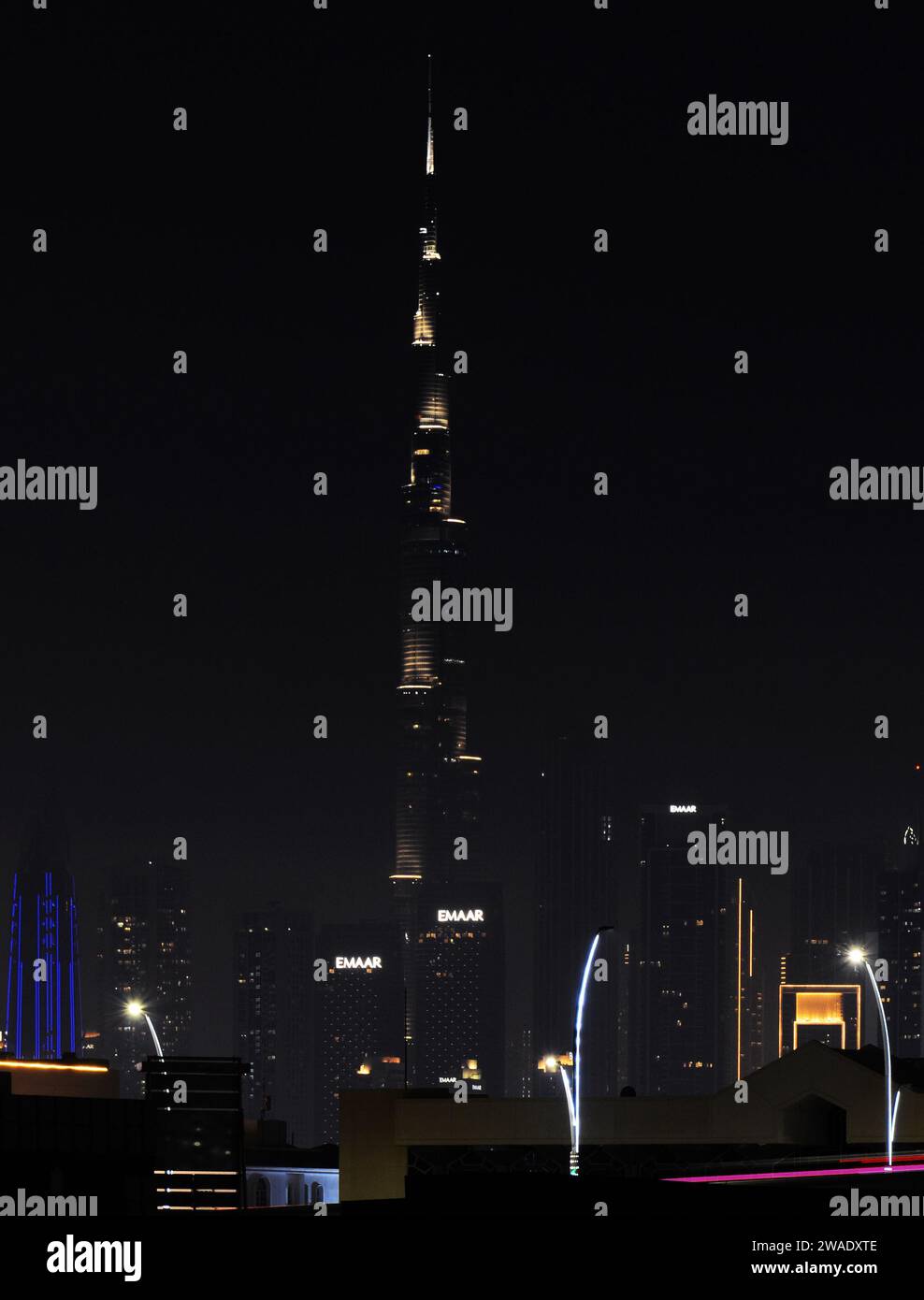 Burj khalifa tallest building hi-res stock photography and images - Alamy