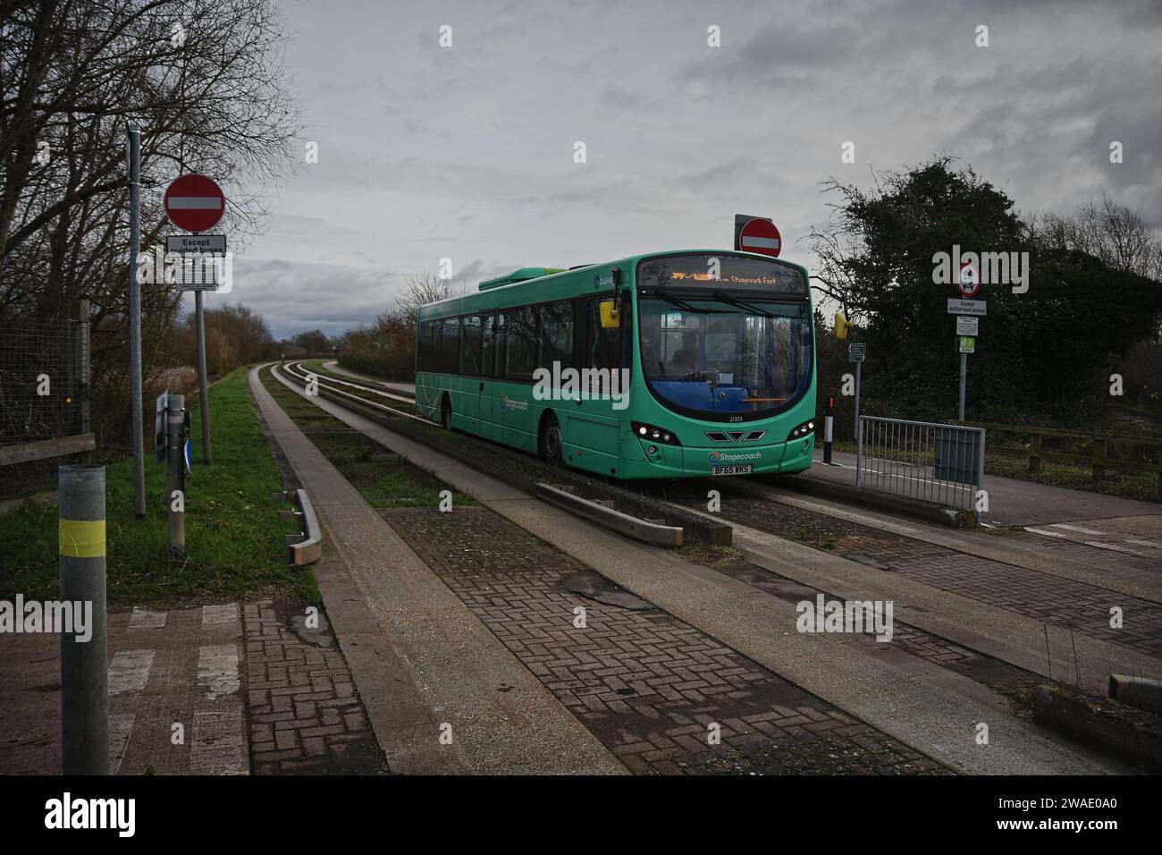Cambridgeshire Guided Busway Stock Photo - Alamy