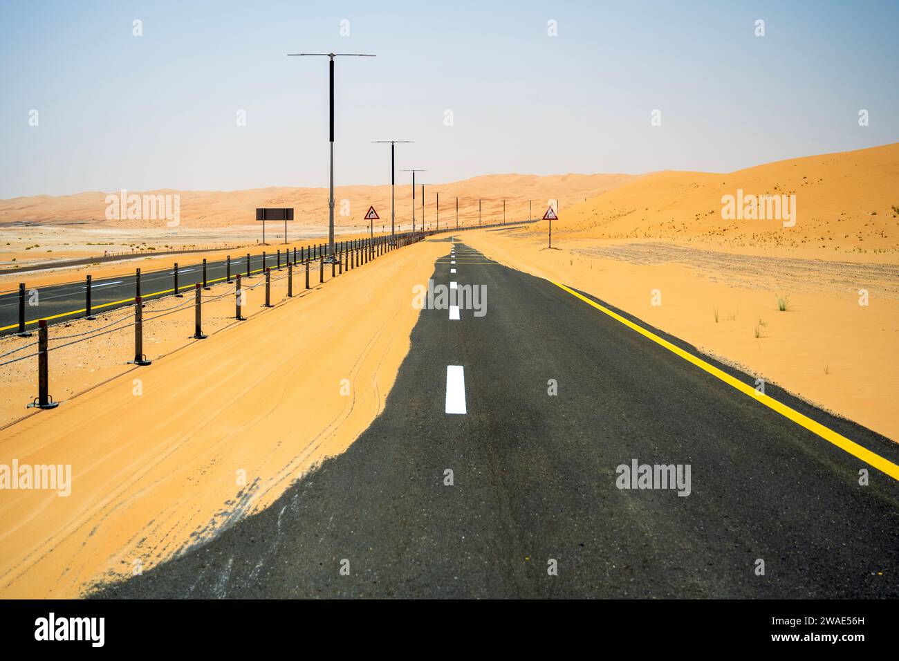 Panoramic View of Road Through Liwa Desert in Abu Dhabi Stock Photo - Alamy