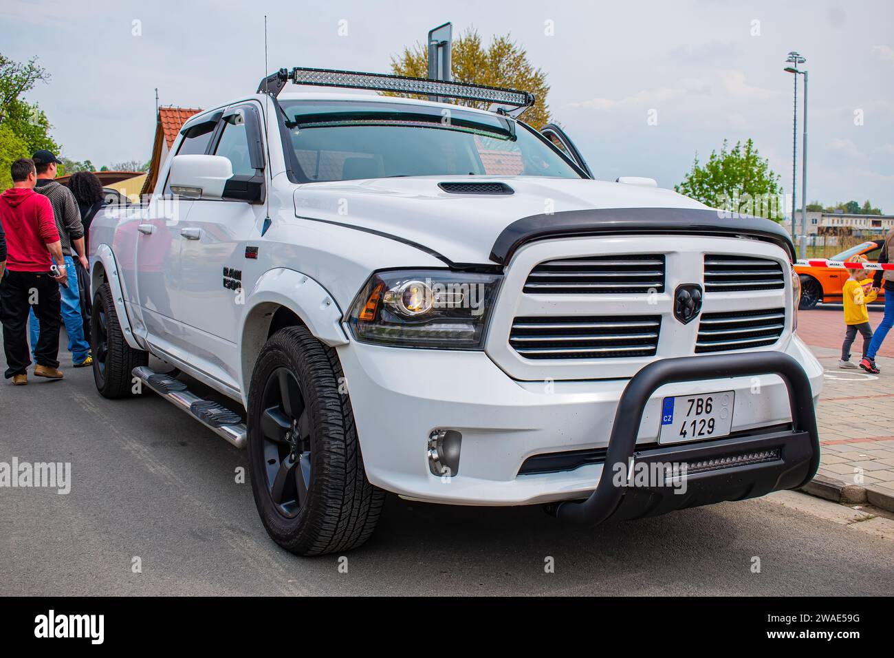 Dodge ram 1500 suv hi-res stock photography and images - Alamy