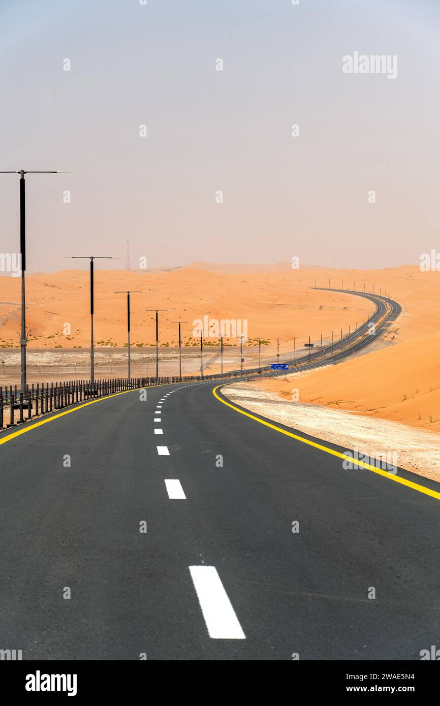 Panoramic View of Road Through Liwa Desert in Abu Dhabi Stock Photo - Alamy