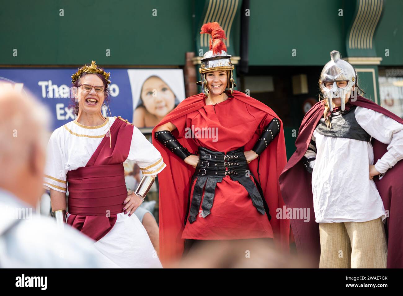 Traditional roman attire hi-res stock photography and images - Alamy