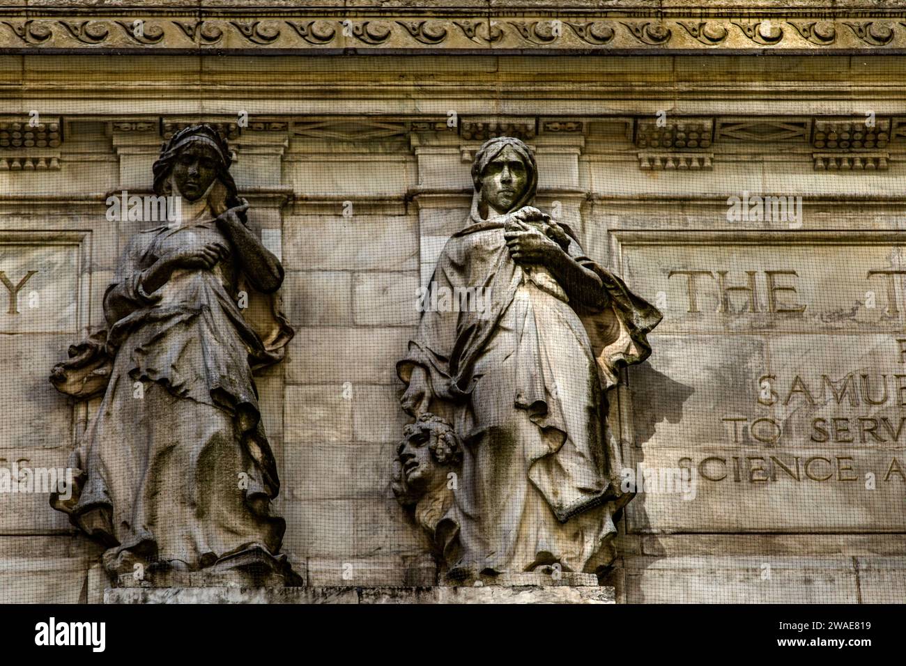 Monuments and statues of Manhattan, which adorn the facade of the New ...