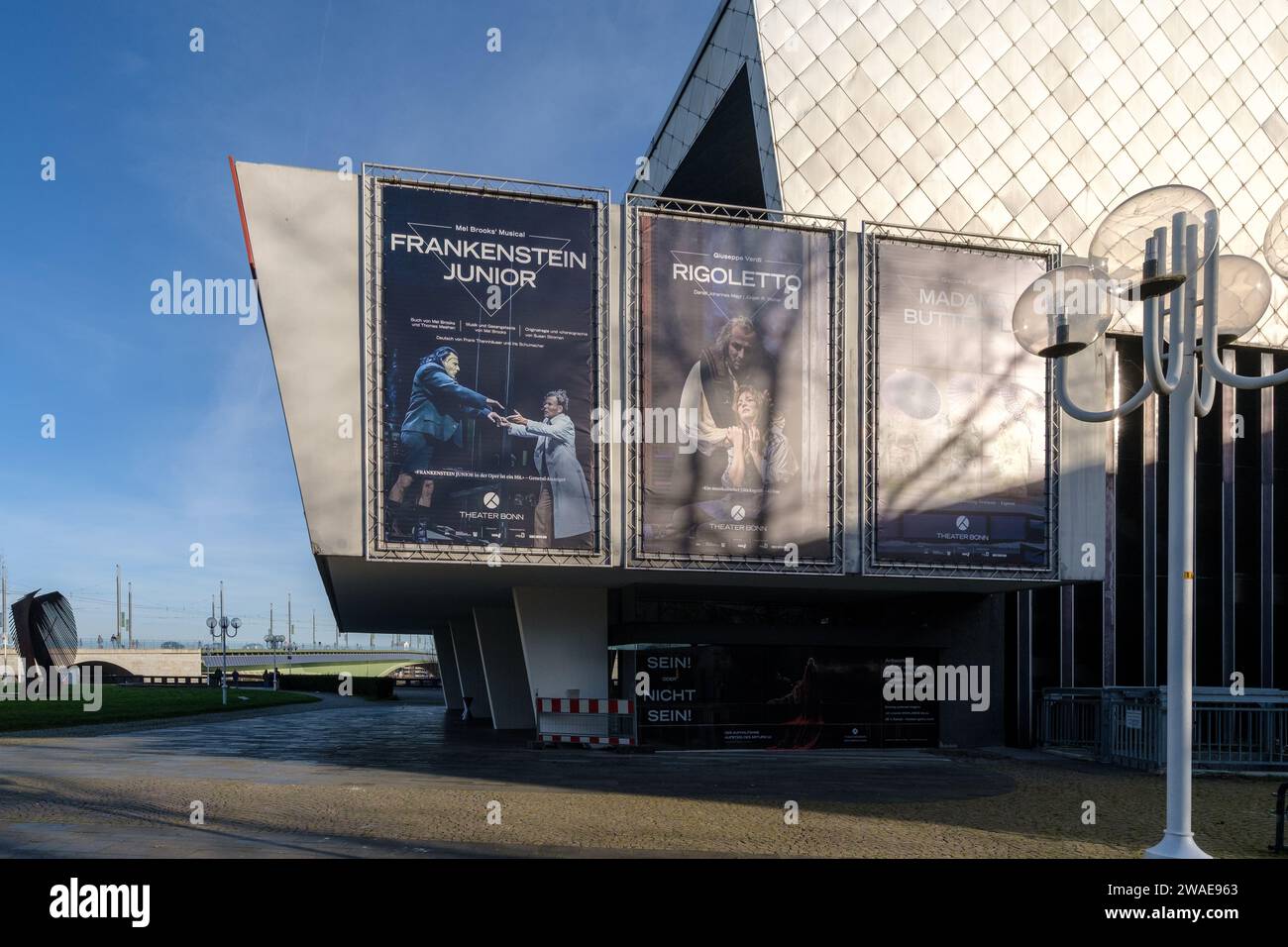 Theater bonn opera house hi-res stock photography and images - Alamy