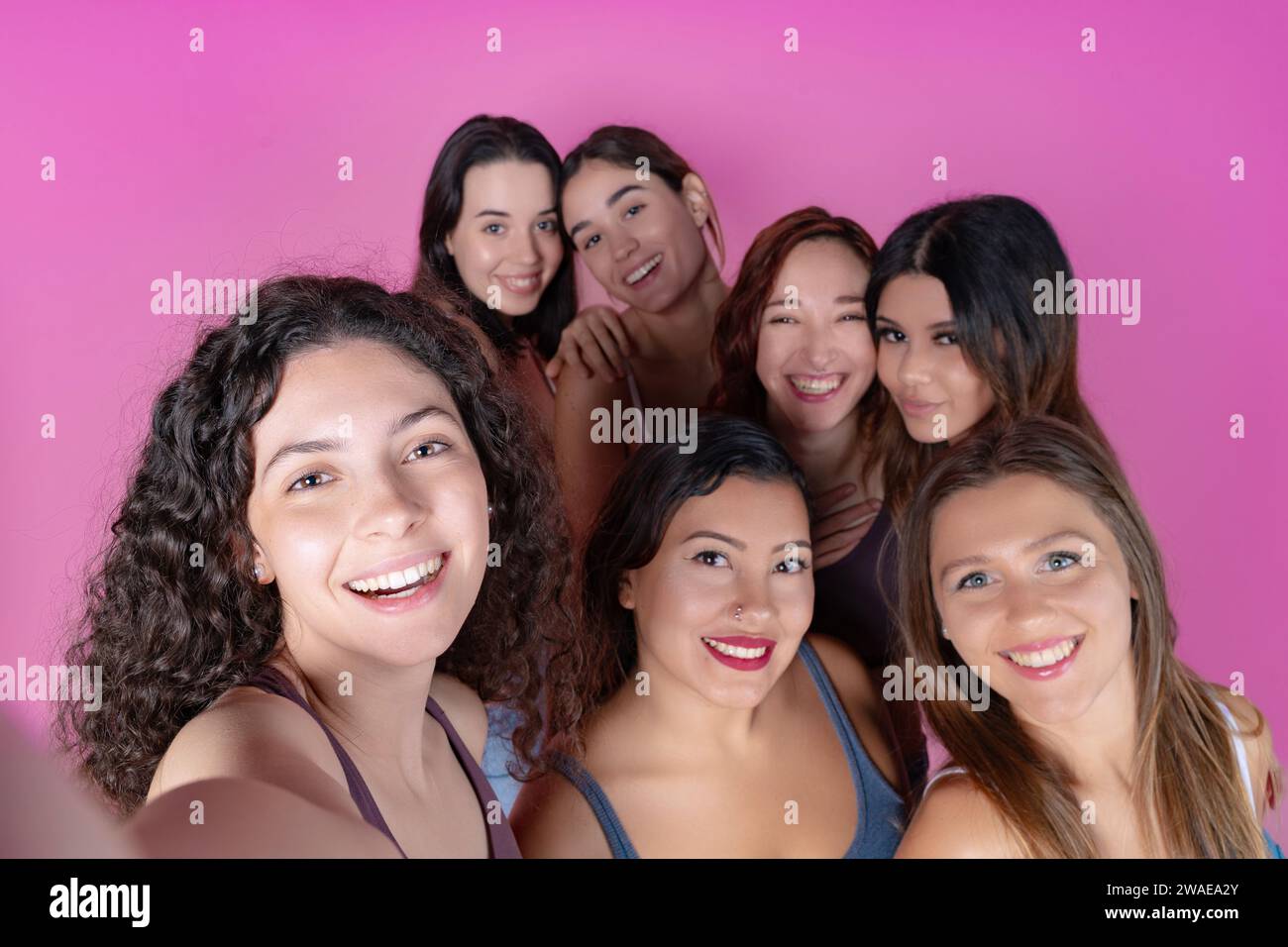 Group smiling women taking hi-res stock photography and images - Alamy