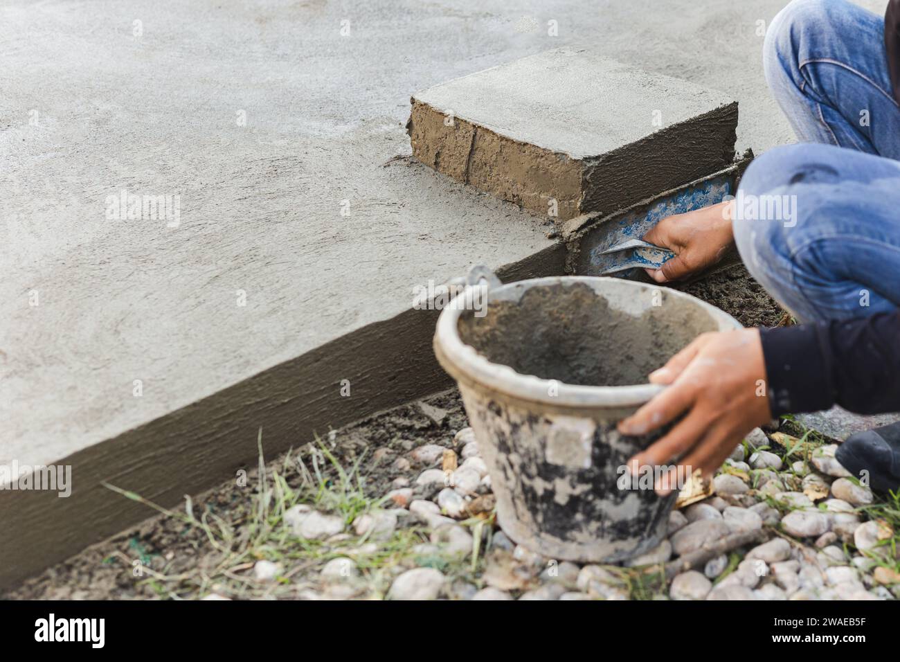 Self levelling concrete hi-res stock photography and images - Alamy