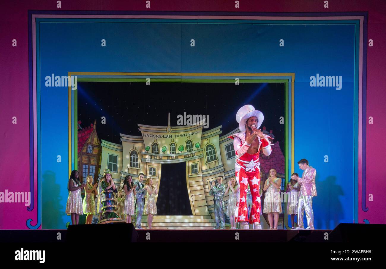 Kat B as The Genie, curtain call, Aladdin pantomime, Empire Theatre ...