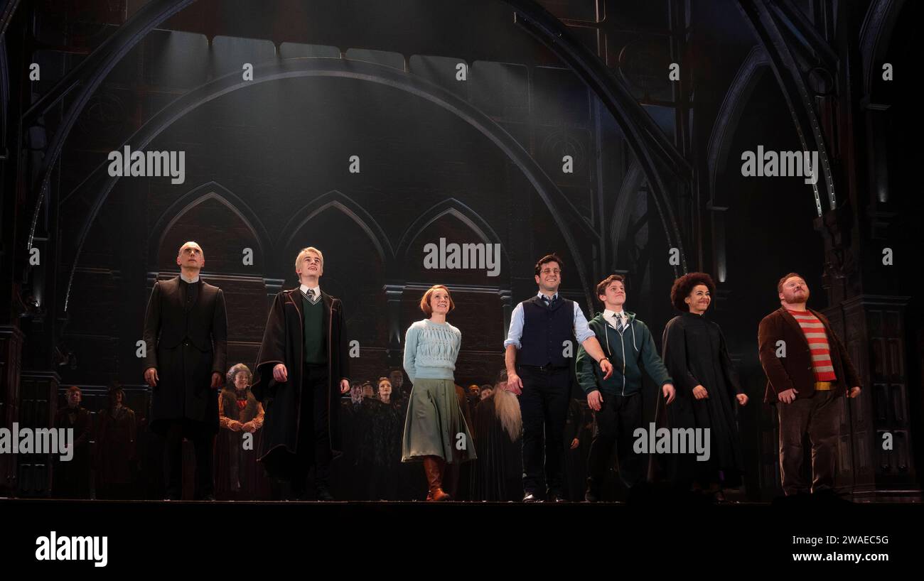 Harry potter ron and hermione hi-res stock photography and images - Alamy
