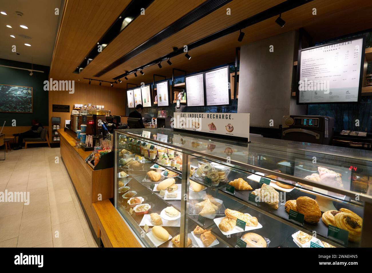 Starbucks coffee display case hi-res stock photography and images - Alamy