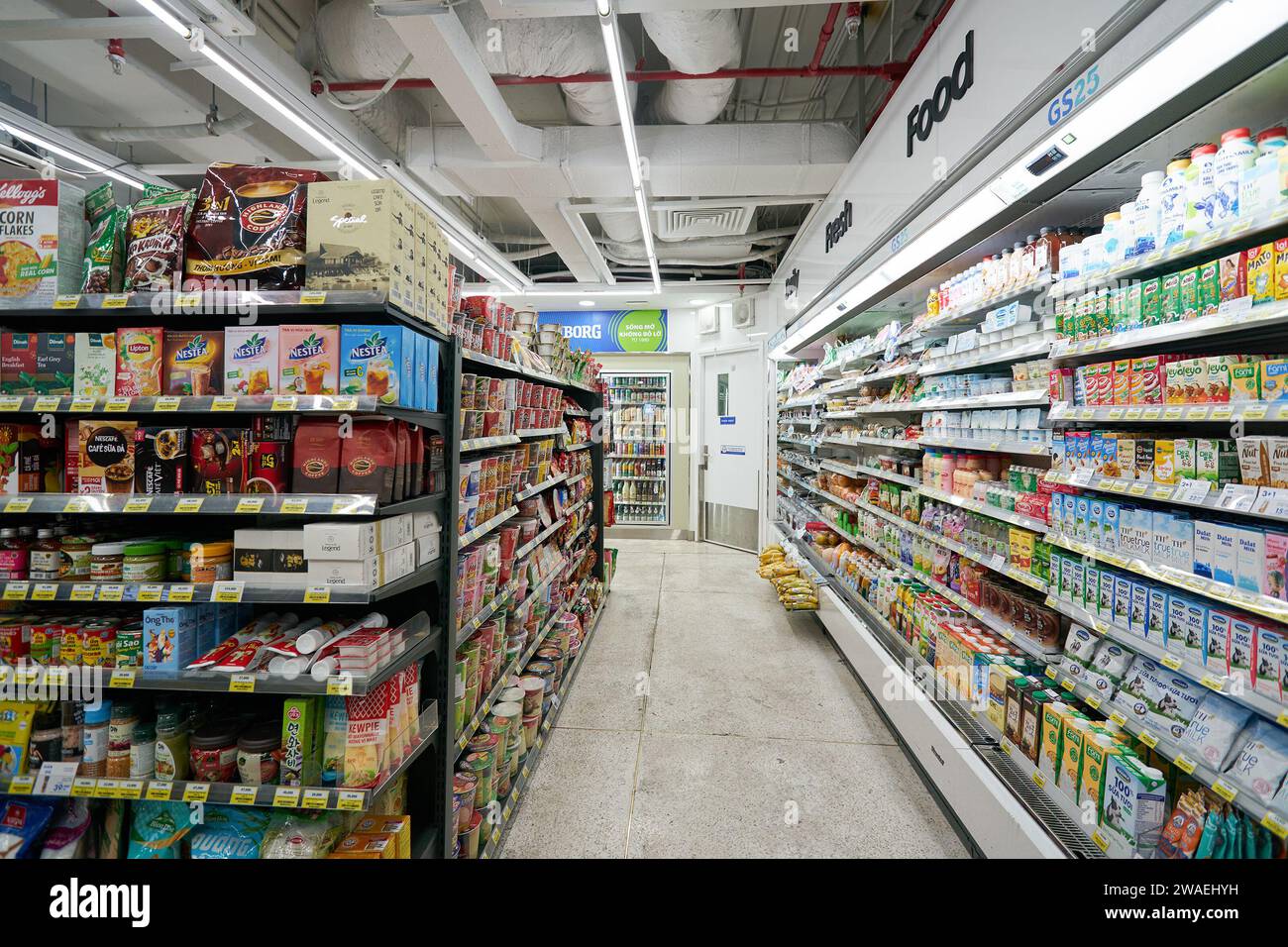 Gs25 convenience store hi-res stock photography and images - Alamy