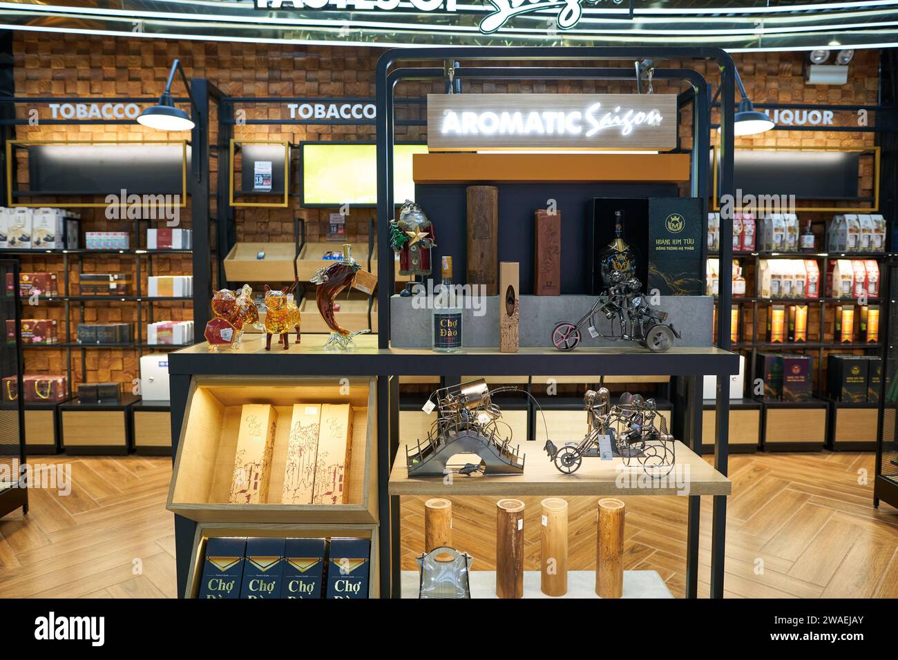 Duty free shop tan hi-res stock photography and images - Alamy