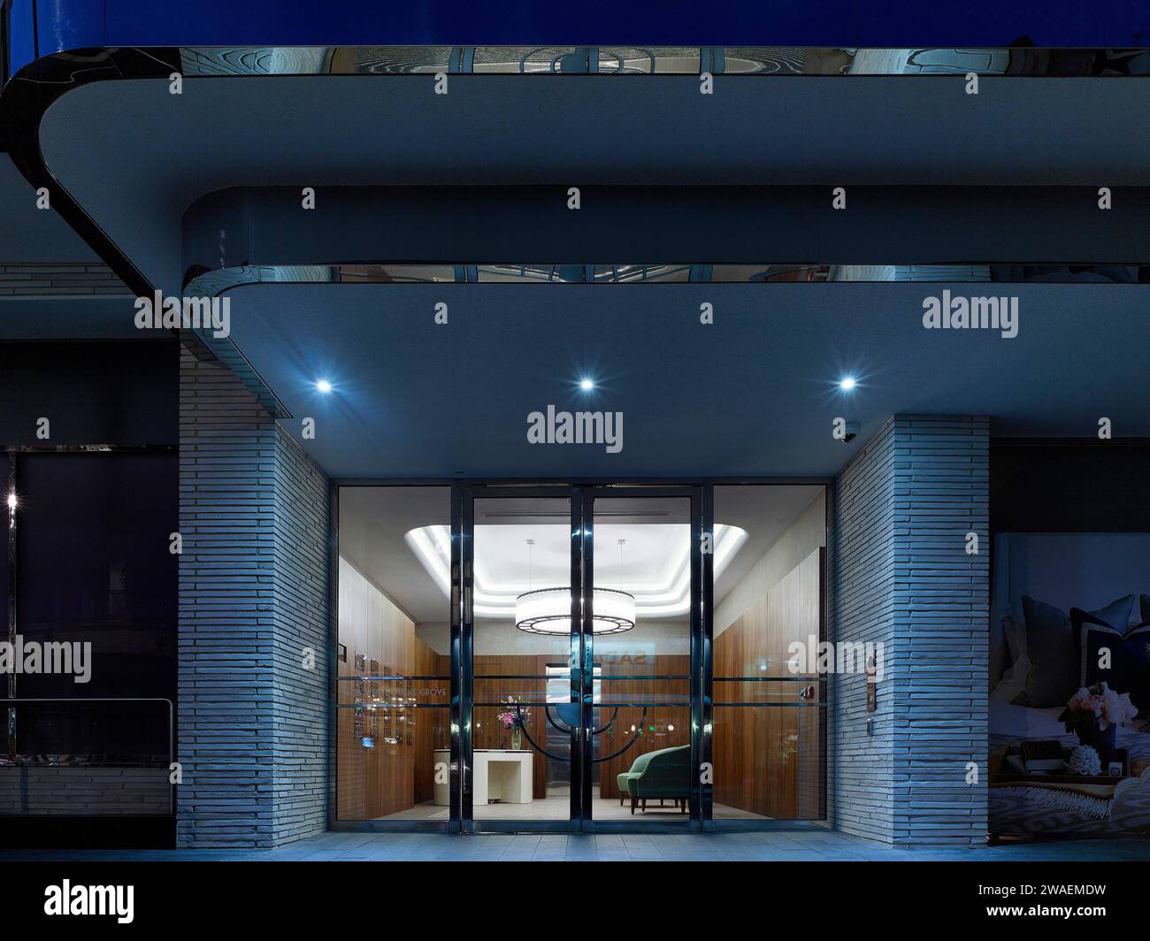 London posh house interior hi-res stock photography and images - Alamy