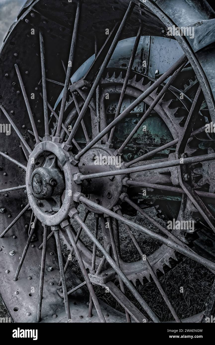 Tractor wheel hi-res stock photography and images - Alamy