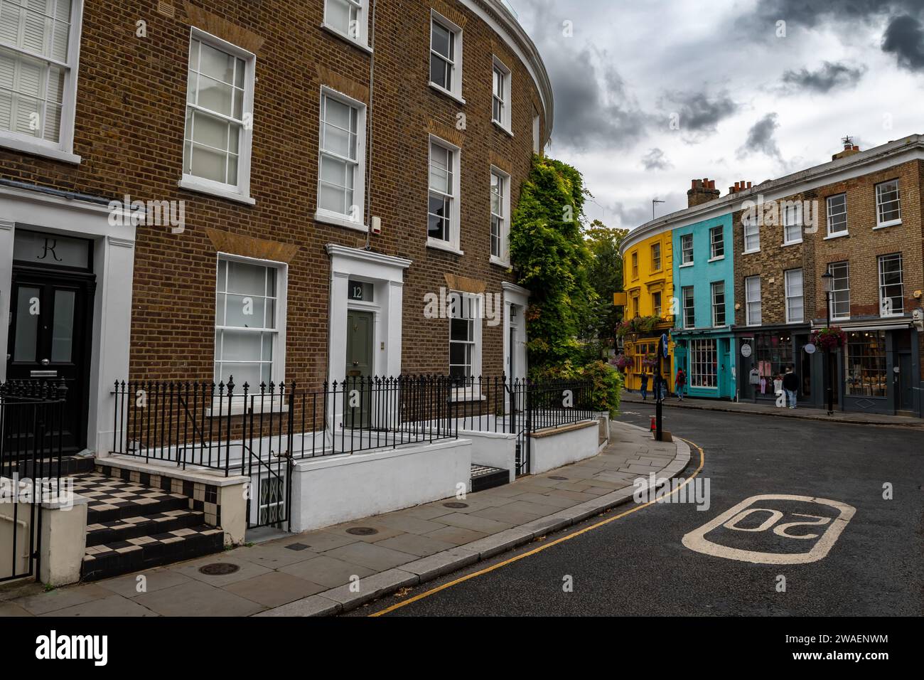 Abandoned Street With Picturesque Houses In The District Notting Hill ...