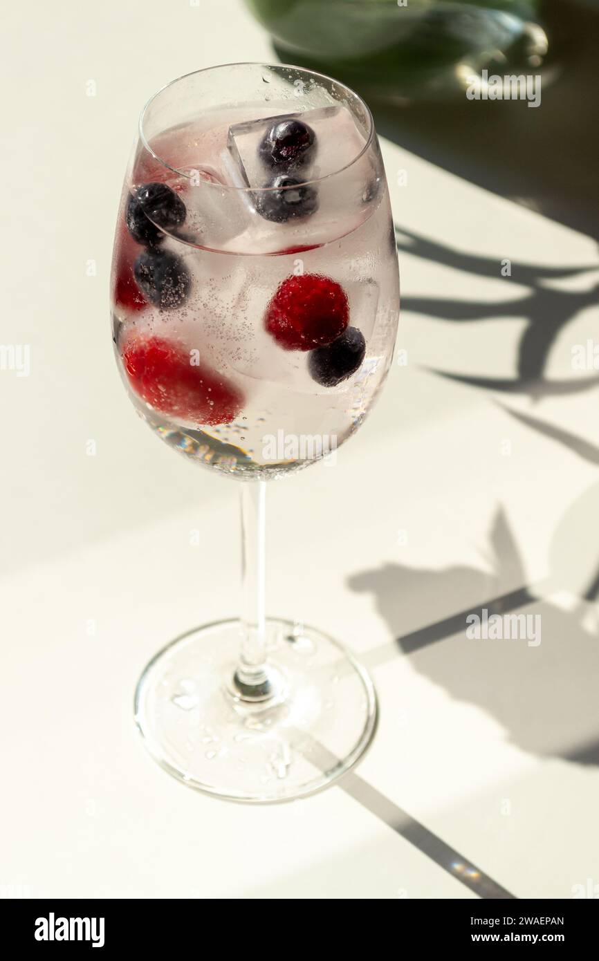Pouring red water on ice hi-res stock photography and images - Alamy