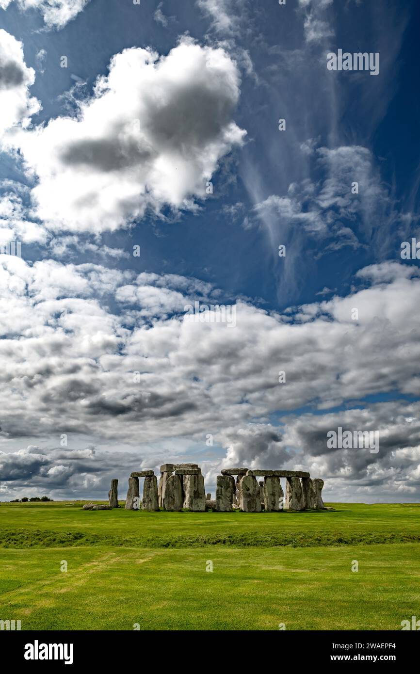 Mystic Stone Formation Of Stonehenge Near Salisbury In The United ...