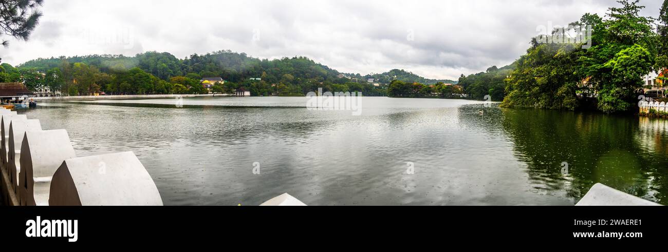 Kandy lake in Sri Lanka Stock Photo - Alamy