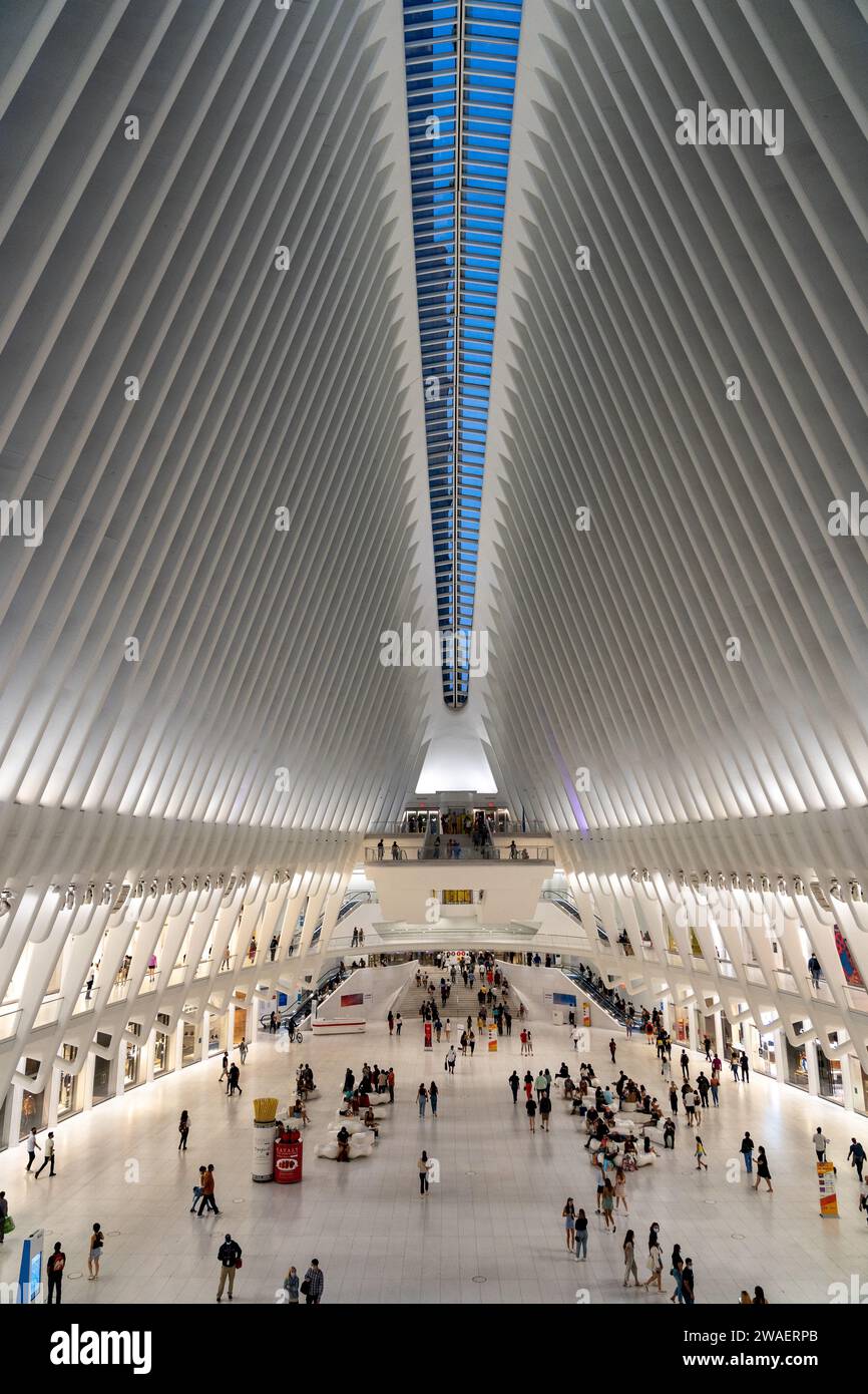 Vaulted portico hi-res stock photography and images - Alamy