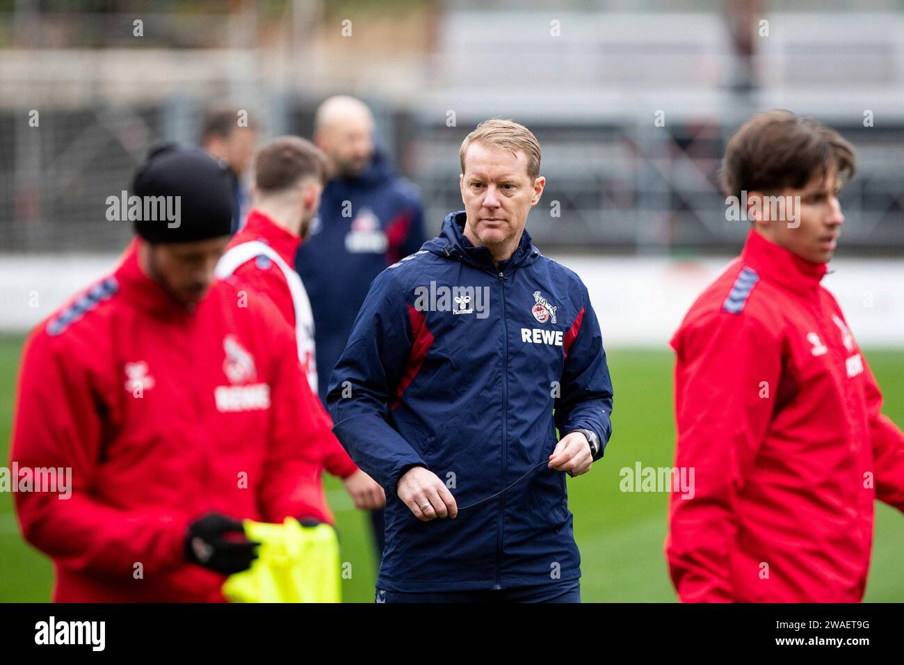 Koeln, Deutschland. 04th Jan, 2024. Timo Schultz (1.FC K?ln, Cheftrainer) 1. FC K?ln, Training ...