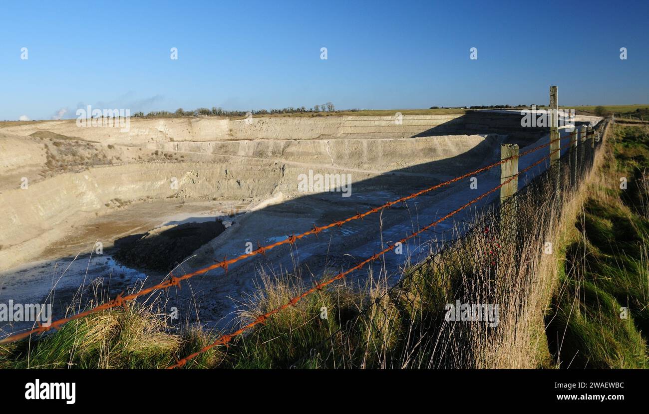 Disused cement works hi-res stock photography and images - Alamy