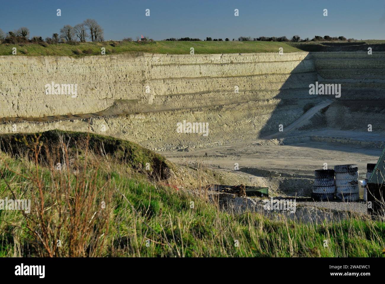 Disused cement works hi-res stock photography and images - Alamy